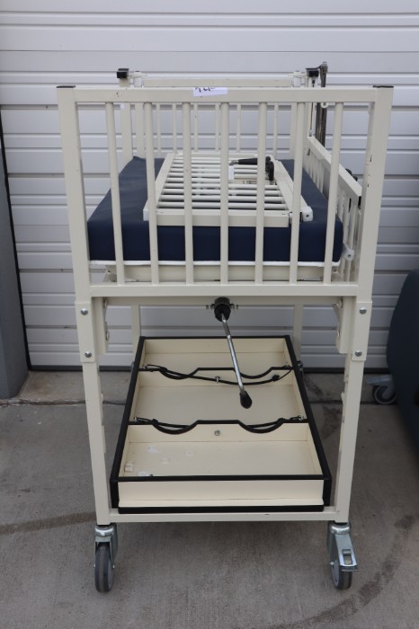 (1) Hard Infant Crib & (2) Patient Recliner Chairs for sale