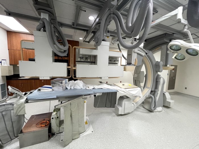 (2006) PHILIPS ALLURA XPER FD10 CATH/ANGIO SYSTEM for sale