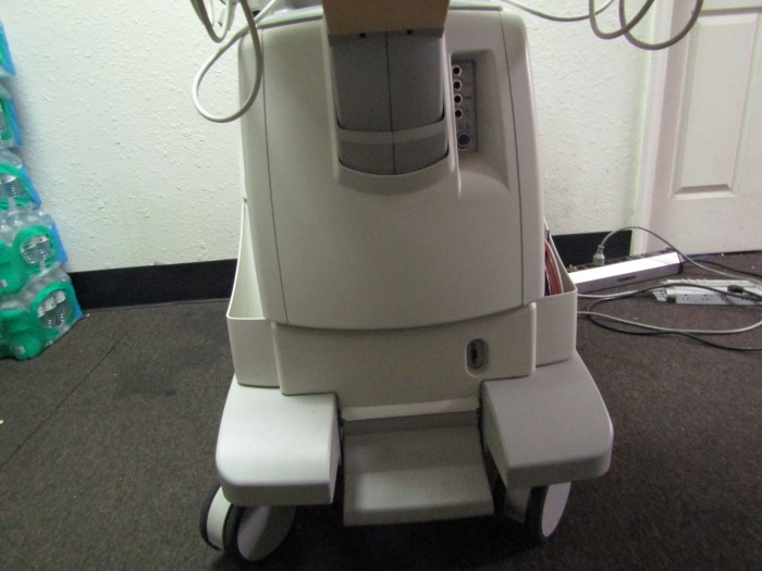 2013 Philips IE33 G1 Cart Ultrasound Machine W/ Philips X5-1 Ultrasound ...