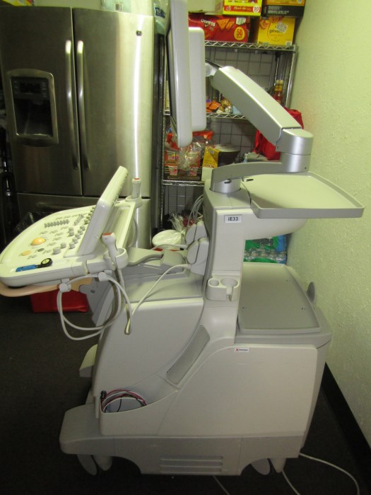 2013 Philips IE33 G1 Cart Ultrasound Machine W/ Philips X5-1 Ultrasound ...