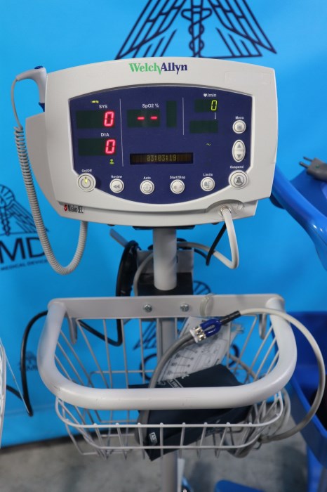 (2)Welch Allyn vital Signs Monitor & (1)GE Carescape Dinmap V100 Vital ...