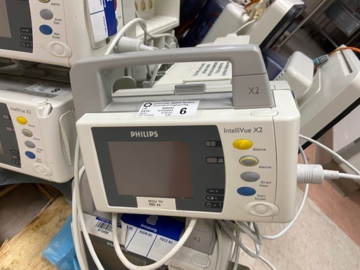 (6) Philips Monitors Mod. MX800 (6) Philip Modules X2 for sale