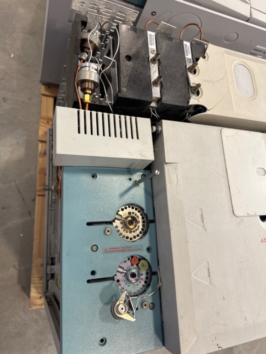 Agilent Technologies 6890N Network GC System + TOC Gas Generator Parker ...