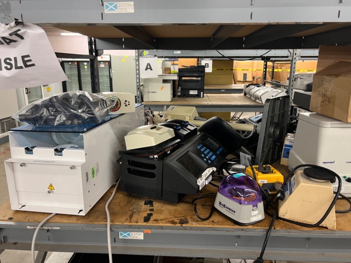 Aisle of Laboratory Equipment (List updated in notes) for sale
