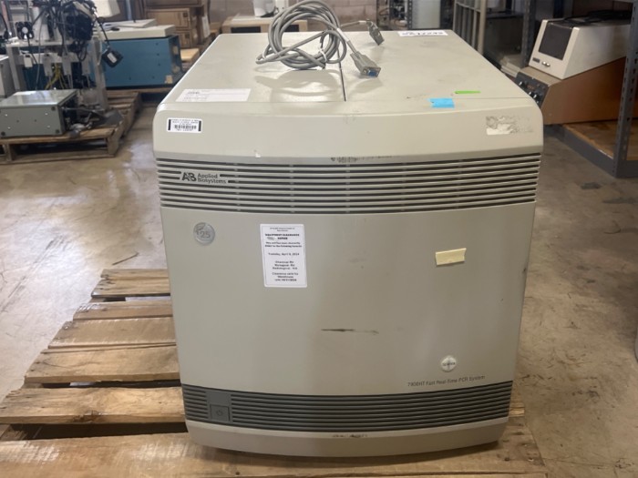 Applied BioSystems 7900HT Fast Real-Time PCR System for sale