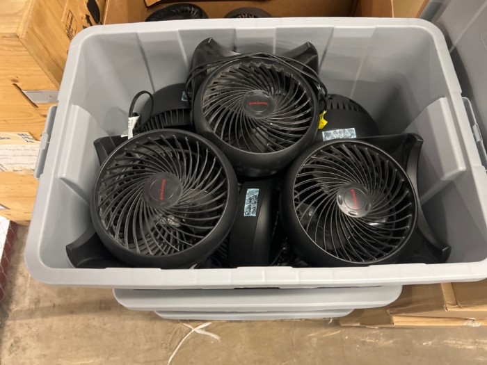 Assorted Desktop Fans (Lot of 2 Pallets) for sale