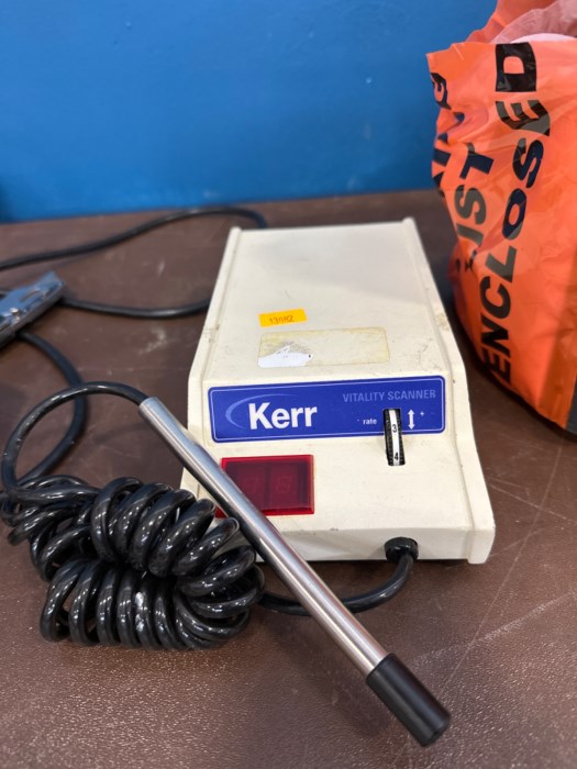 Assorted Laboratory Items including Thermolyne Cinarec 3 + QBC STAR ...