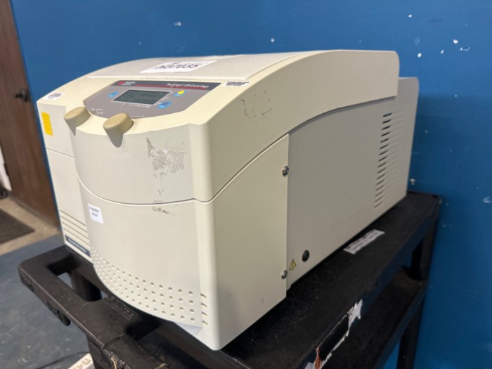 Beckman Coulter Microfuge 22R for sale