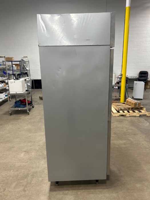 BEVERAGE AIR HR1-1S 1 DOOR STAINLESS STEEL REFRIGERATOR COOLER ...