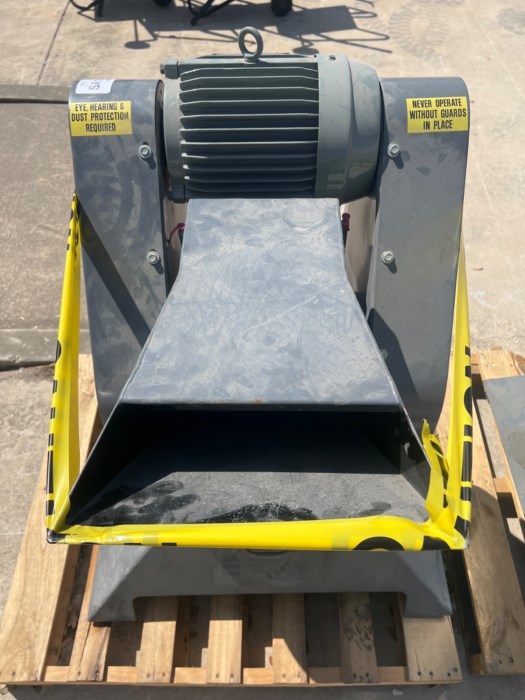 Bico Rock Crusher w/ Sterling Electric, Inc Model: T-MTR70 Motor for sale