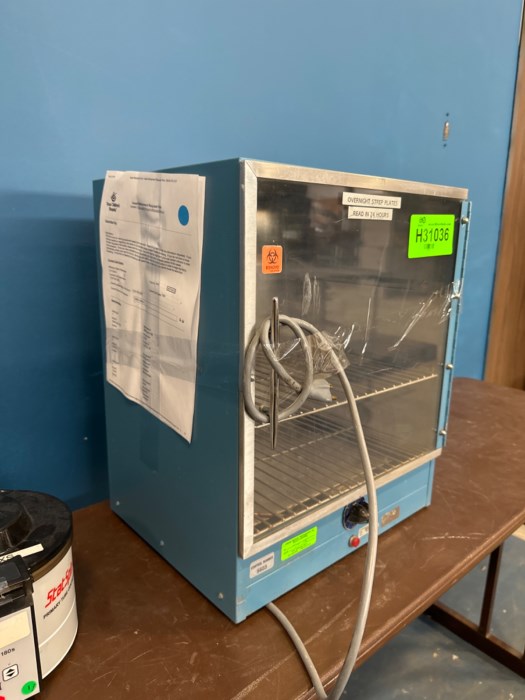 BOEKEL Incubator + 2 StatSpin Express Primary Tube Centrifuge for sale