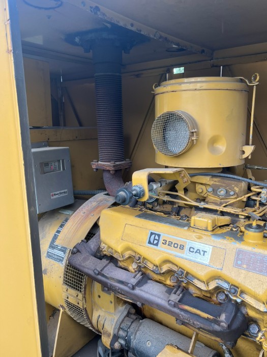 Caterpillar SR-4 Generator w/ 3208 Diesel Engine for sale