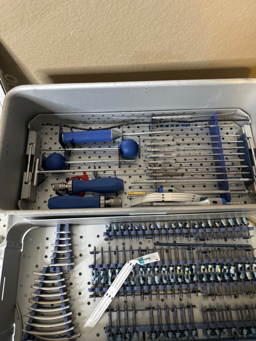 CD HORIZON LEGACY 5.5 SPINAL SYSTEM Deformity Multi Axial Screws ...