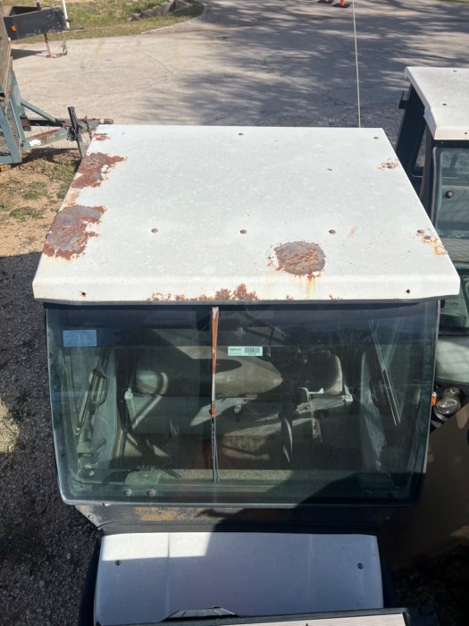 Club Car Carryall 252 Gas Utility Cart w/ Hydraulic Bucket for sale