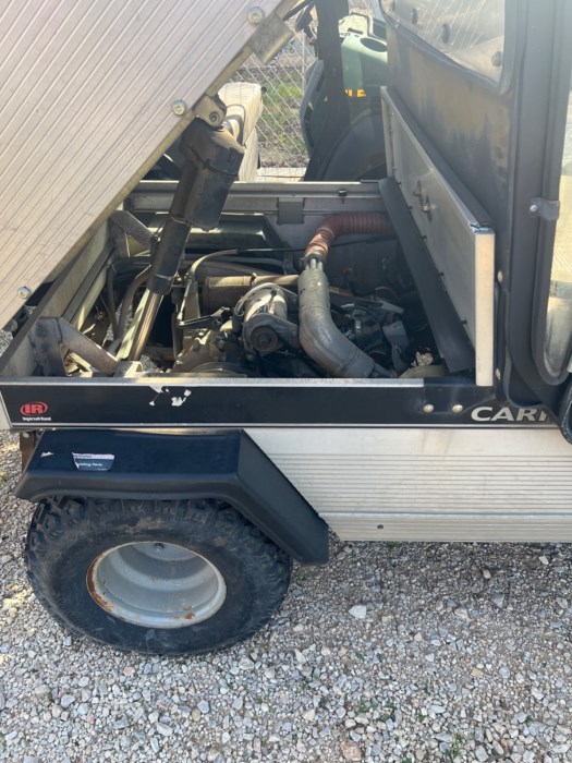 Club Car Carryall 252 Gas Utility Cart w/ Hydraulic Bucket for sale