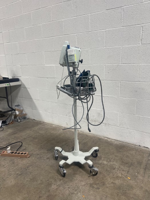 Criticare Systems inc Comfortcuff vital signs for sale