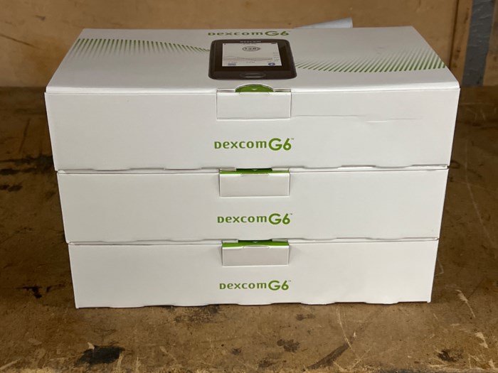 Dexcom G6 Receivers w/ Accessories (Lot of 3) for sale Dexcom G6 Receivers w/ Accessories (Lot of 3) for sale