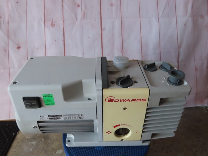 Edwards RV5 Dual Stage Rotary Vane Vacuum Pump (A653-01-903) for sale