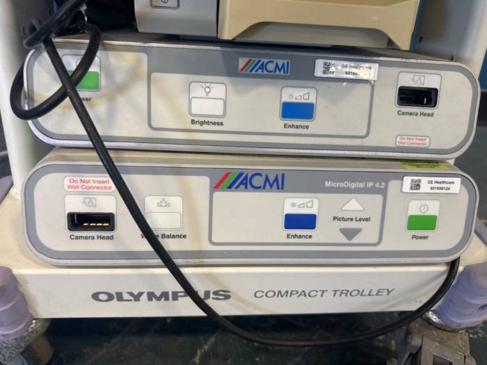 Olympus Compact Trolley with OLYMPUS Visera Pro OTV-S7Pro, CLV-S40Pro ...