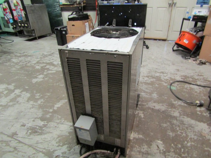 FBD 2 Barrell Frozen Slushy Drink Machine for sale