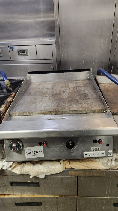 Garland Gas Griddle w/ Manual Controls - Steel Plate, Natural Gas for sale