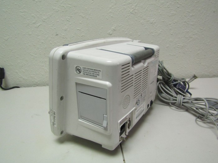 GE Dash 2500 Patient Monitor ECG SpO2 NIBP for sale