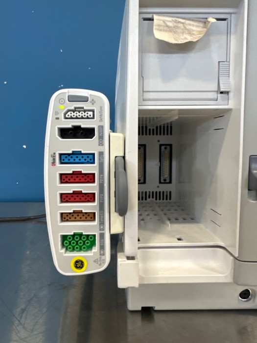 GE Healthcare Carescape B650 Patient Monitor w/ PDM Data Module for sale