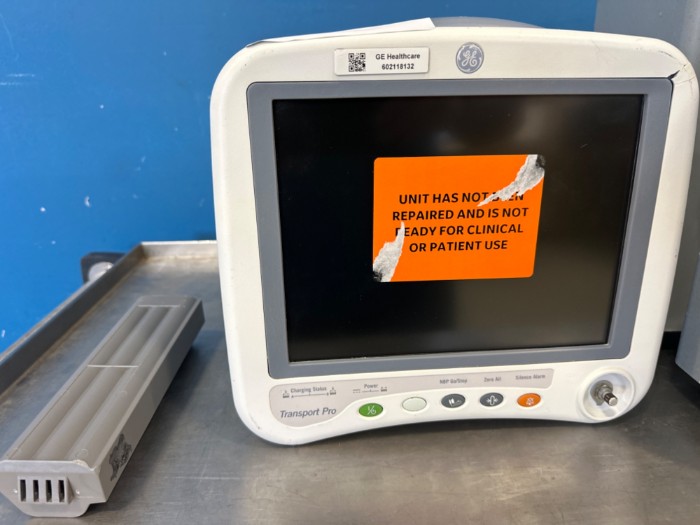 GE MEDICAL SYSTEMS DASH 4000 PATIENT MONITOR + Belmont Instrument ...