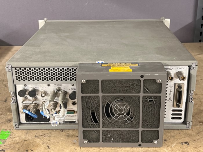 Hewlett-Packard 5371A Frequency & Time Interval Analyzer & 8341 ...