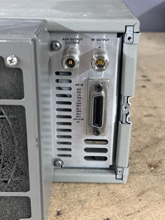 Hewlett-Packard 5371A Frequency & Time Interval Analyzer & 8341 ...