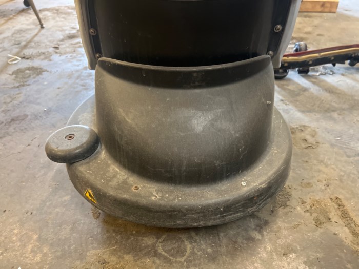 IPC Eagle Gansow CT70 Floor Scrubber for sale