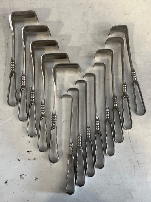 Konig Stainless Handheld Surgical Instruments Retractors (Lot of 13 w ...