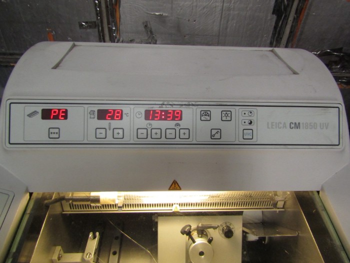 Leica Cryostat Model CM1850UV for sale