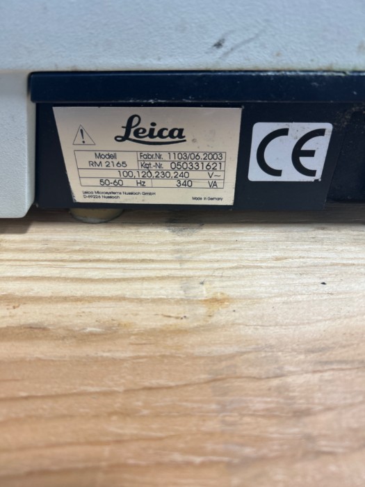 Leica RM2165 Rotary Microtome for sale