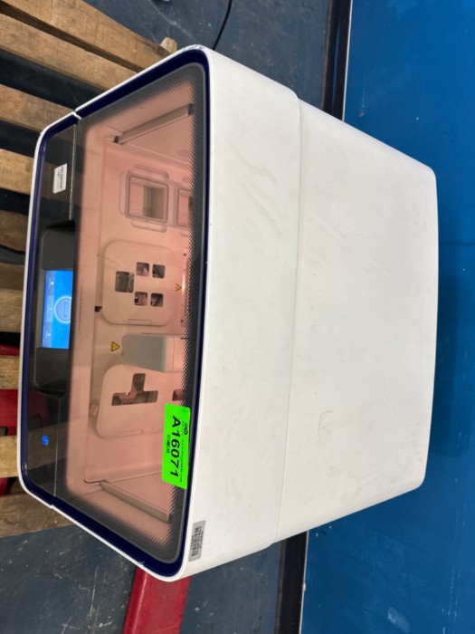 Life Technologies torrent Ion Chef Instrument IONCHEF for sale