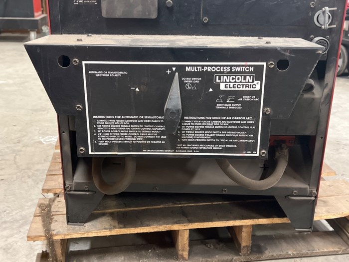 Lincoln Electric DC-600 Welder w/ Multi-Process Switch for sale