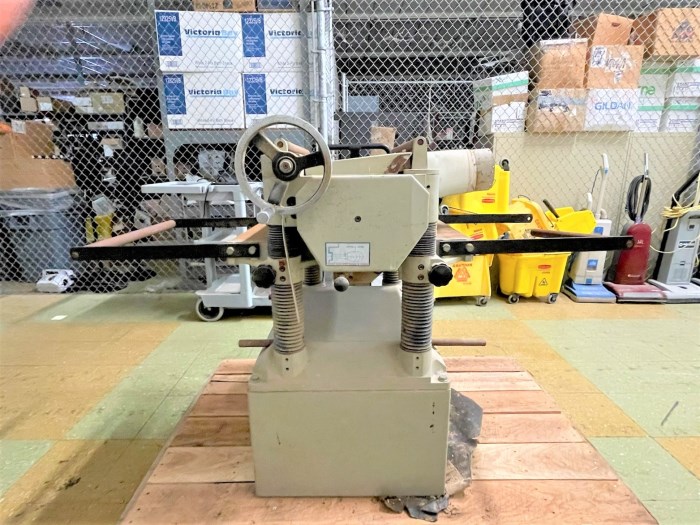Lobo Machinery WP-0020 Planer for sale