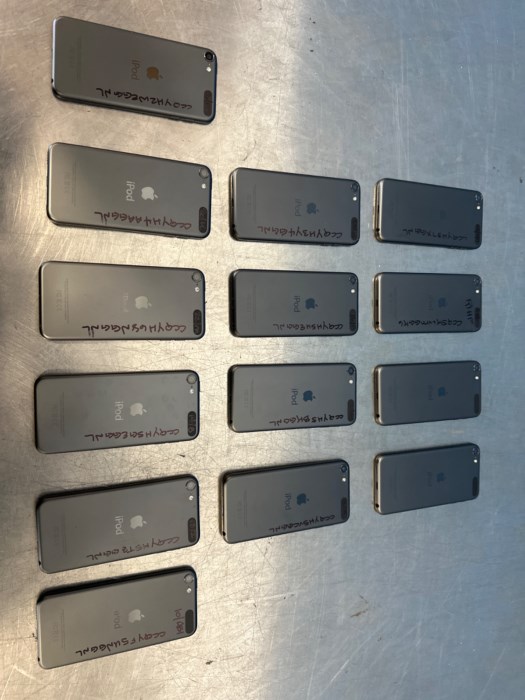 Lot of 14 iPod 6th Generation Model A1574 unknown iCloud Status for sale