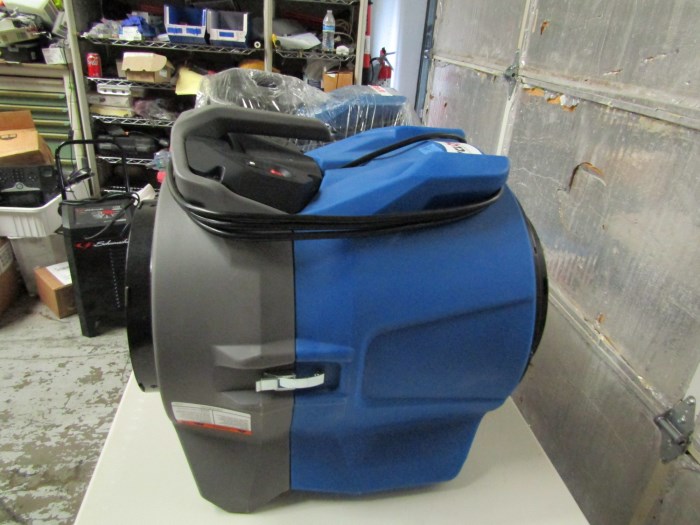 Lot of 2 Aramsco Syclone Sentry X4 HEPA Air Scrubber Model CFM400-LB ...