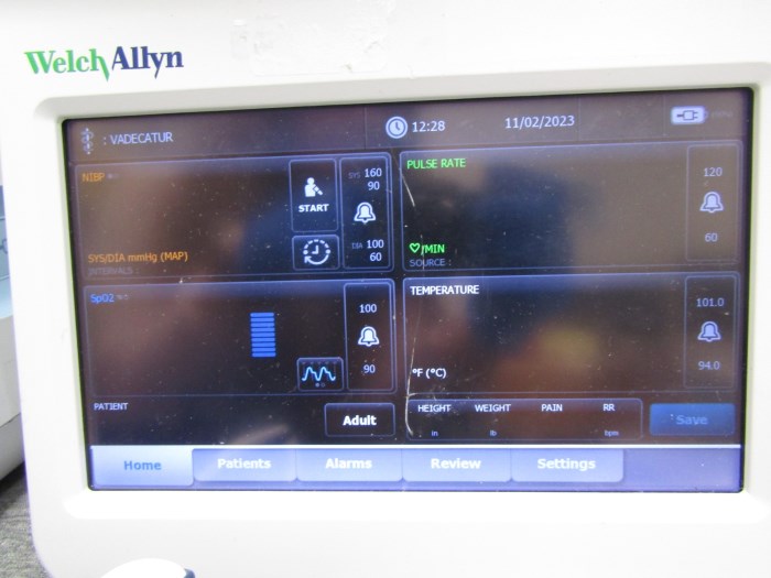 Lot of 2 Welch Allyn Vital Signs Monitor 6000 Series W/ GCX Wall Mount ...