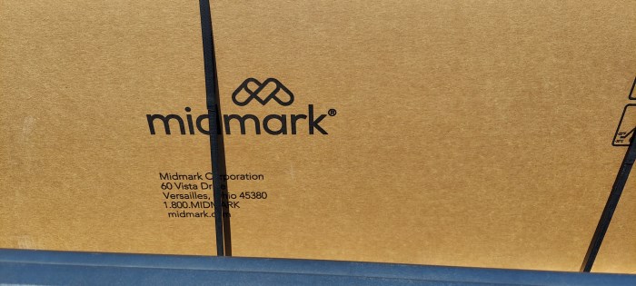 MIDMARK 626-001 POWERED EXAM TABLE W/CONTROL AND ARMS BASE ONLY for sale