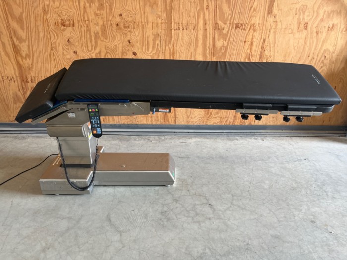 Midmark Model: 7300-001 Surgical Table for sale