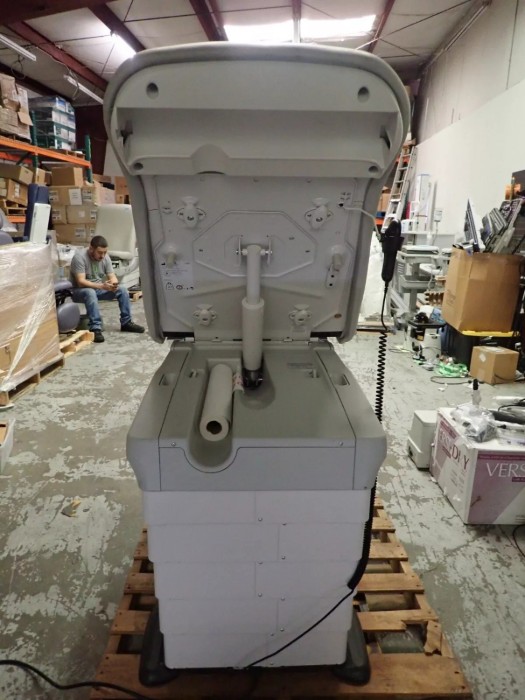 Midmark Ritter Model 626-001 Powered Exam Table w/ Hand Control ...