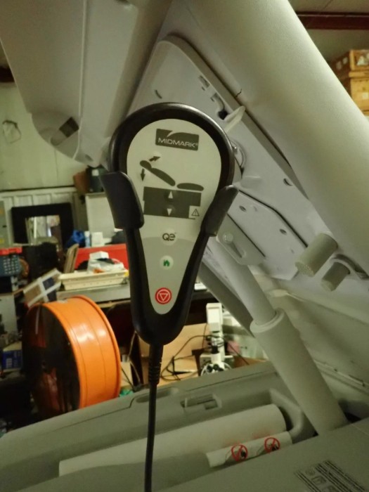 Midmark Ritter Model 626-001 Powered Exam Table w/ Hand Control ...