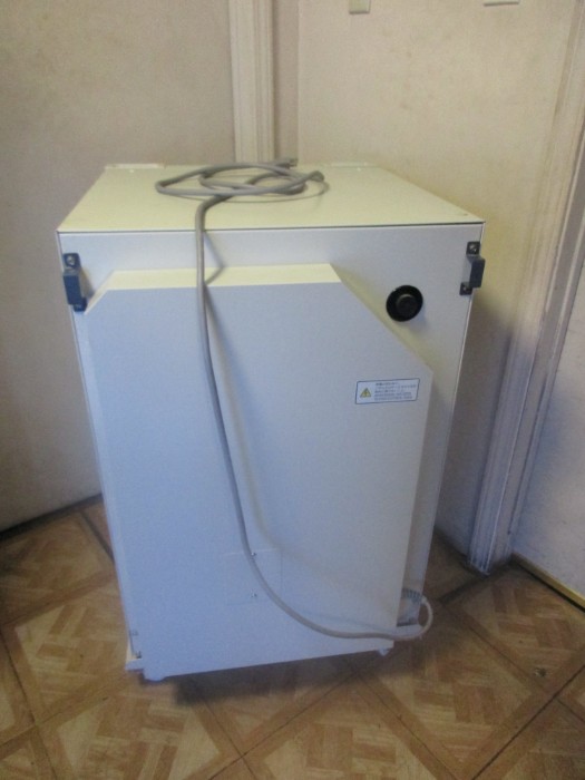 Mobile Incubator Model: Sanyo MCO-18AIC CO2 for sale