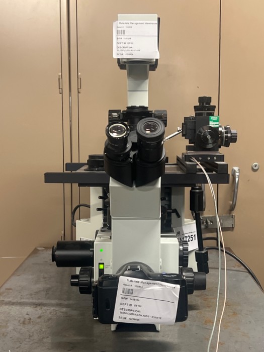 Olympus IX70 Tabletop Microscope for sale