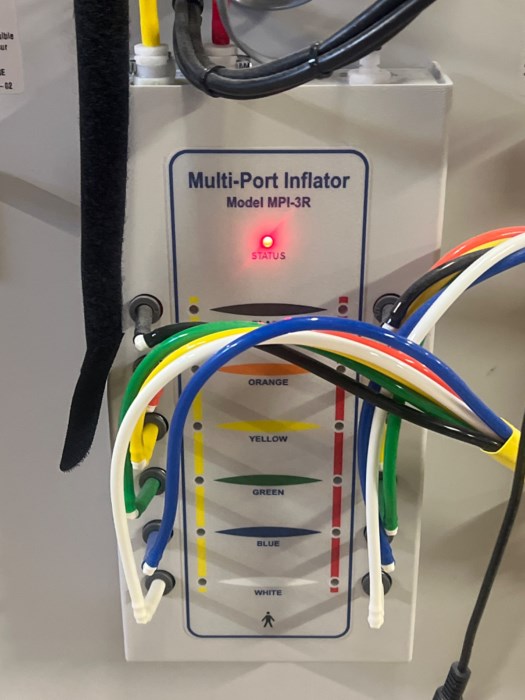 Parks Medical Flo-Lab Model: 2100-SX2 SonovaE Vascular System for sale