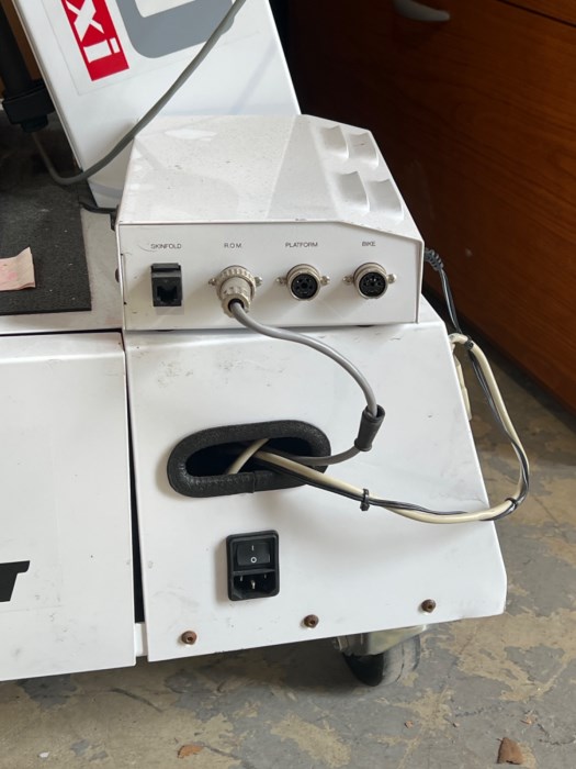 Polar TriFit 600 xi Health First Medical Cart for sale