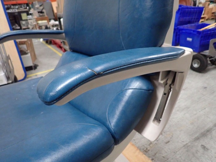 Reliance FX-920 Power Tilt Electric Exam Chair with Foot Pedal ...