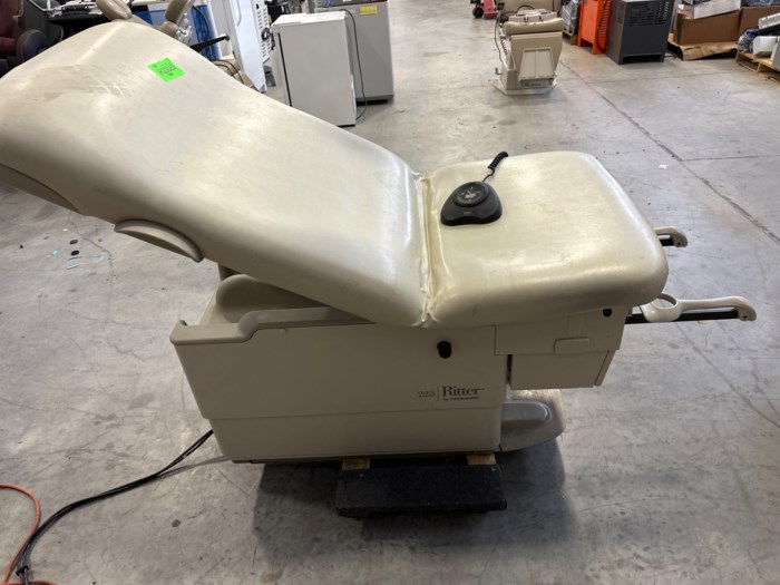 Ritter 223 by Midmark Exam Bed for sale